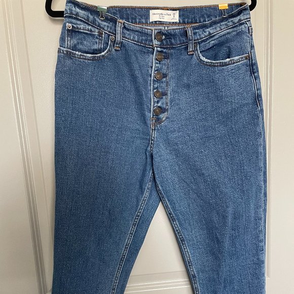 Abercrombie & Fitch | Jeans | Abercrombie Mom Jeans | Poshmark